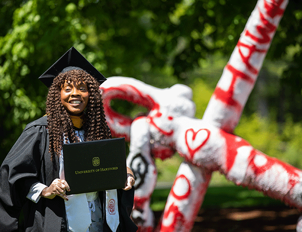 Congratulations, UHart Graduates! - University of Hartford