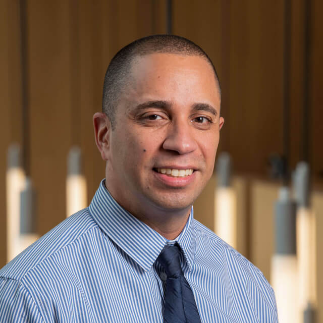 Hillyer's Noel Casiano Appears on WTIC Radio - University of Hartford